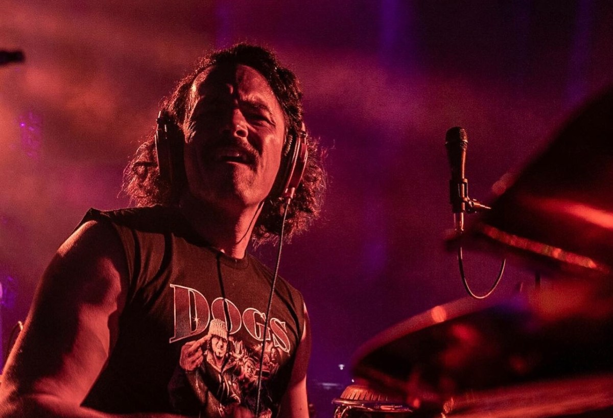 Dogs In A Pile, The Stone Pony, 7.7.23 “An Evening with the Dogs” Recap ...